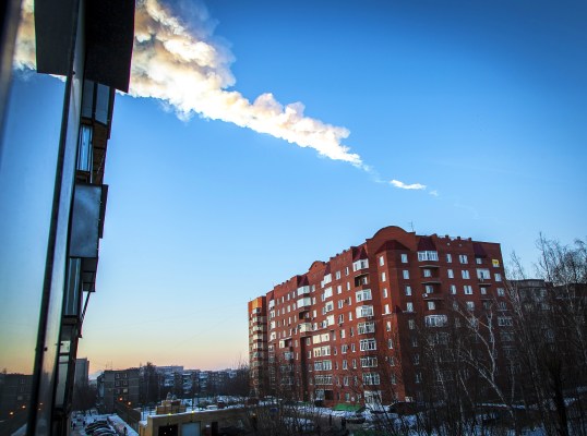 PHOTOS: Russia Meteor Explosion Shatters Windows, Injures Hundreds ...